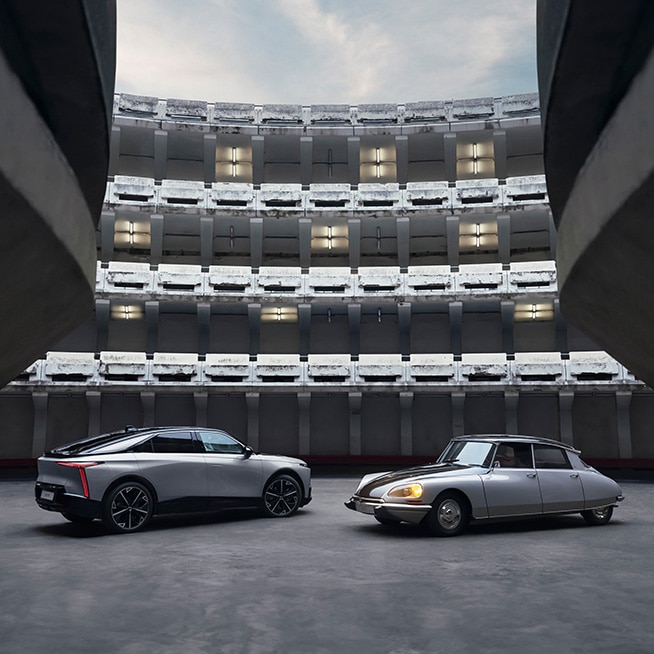 2.1.3.45 70 ans DS Automobiles