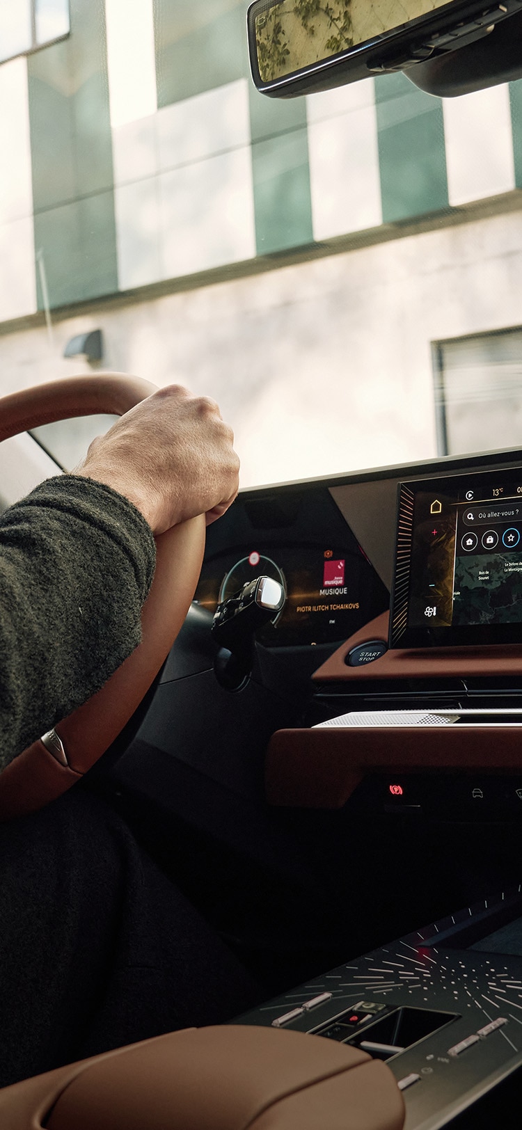 Driver assistance, safety and technologies DS Automobiles