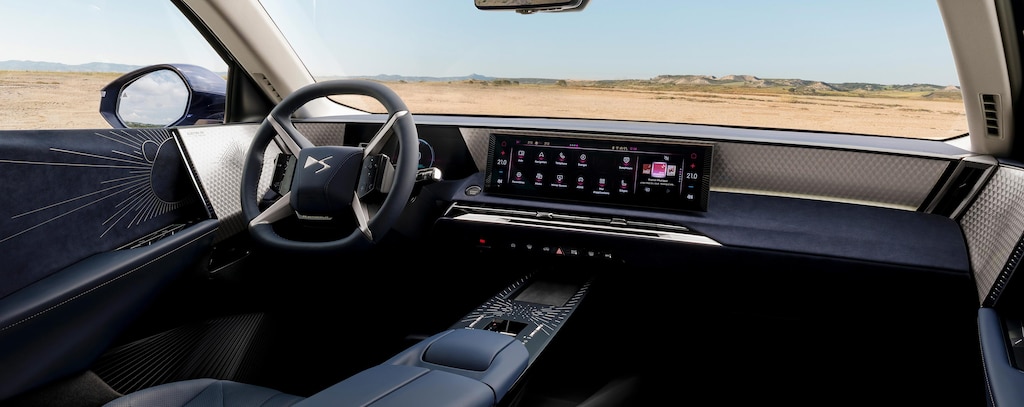 DS N°8 JULES VERNE | Limited Edition Car | DS Automobiles UK