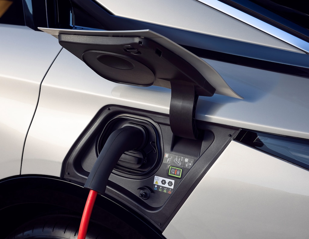 Electric & plug-in hybrid Servicing and Maintenance