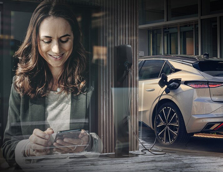 DS 3 Hybrid | Elegance & Advanced Tech | DS Automobiles UK